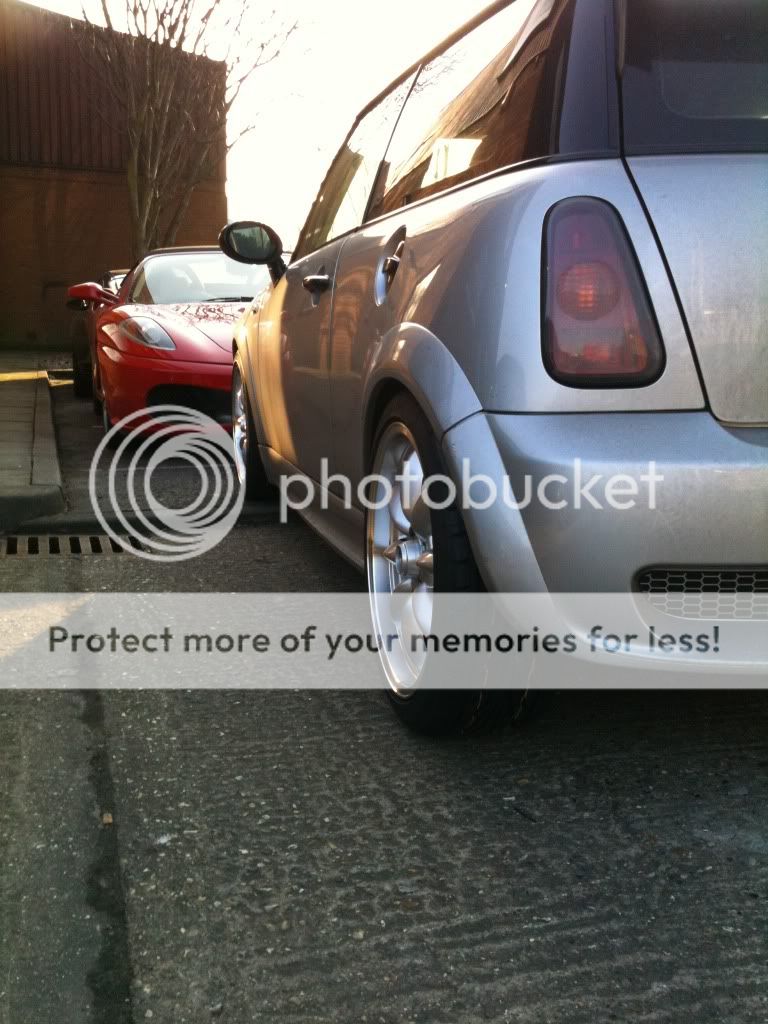 Loz's Well Trimmed Blue Minge | MiniTorque.com