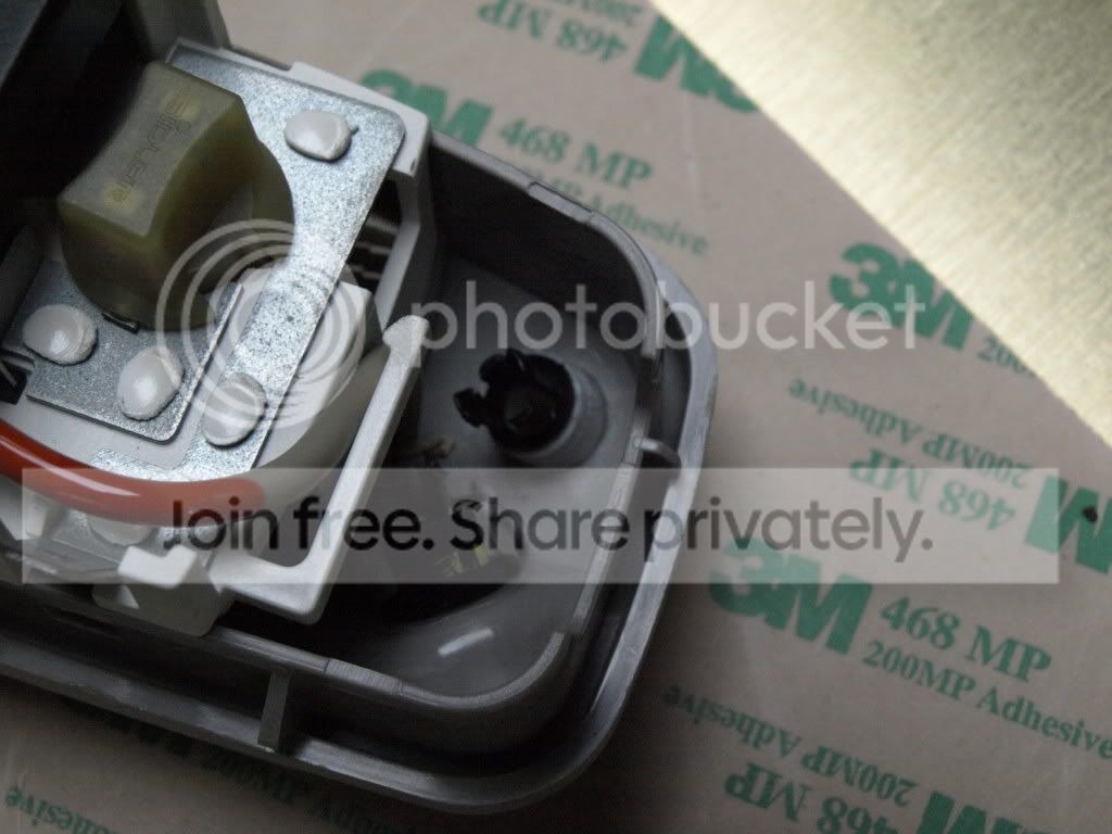 Mondeo MK3 Interior Light with Intrusion Sensors (fitted with DIY ...
